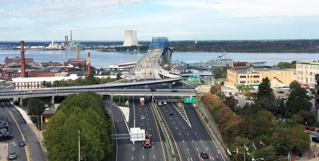 Boston to Fall River Luxury Car Service - Limo Service Fall River MA